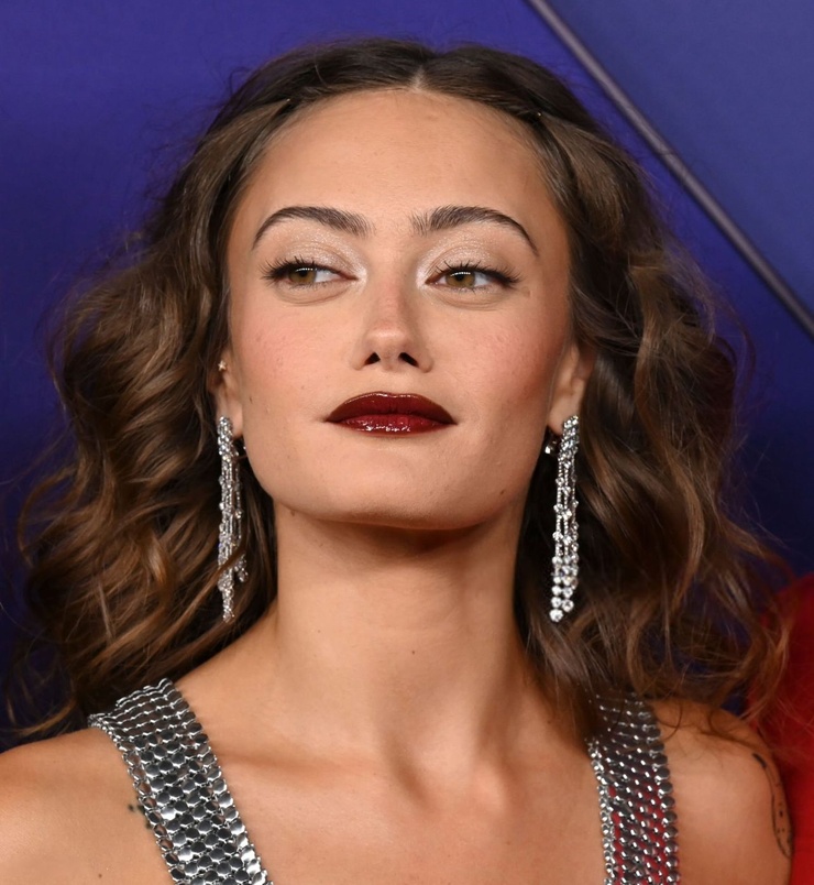 Picture of Ella Purnell