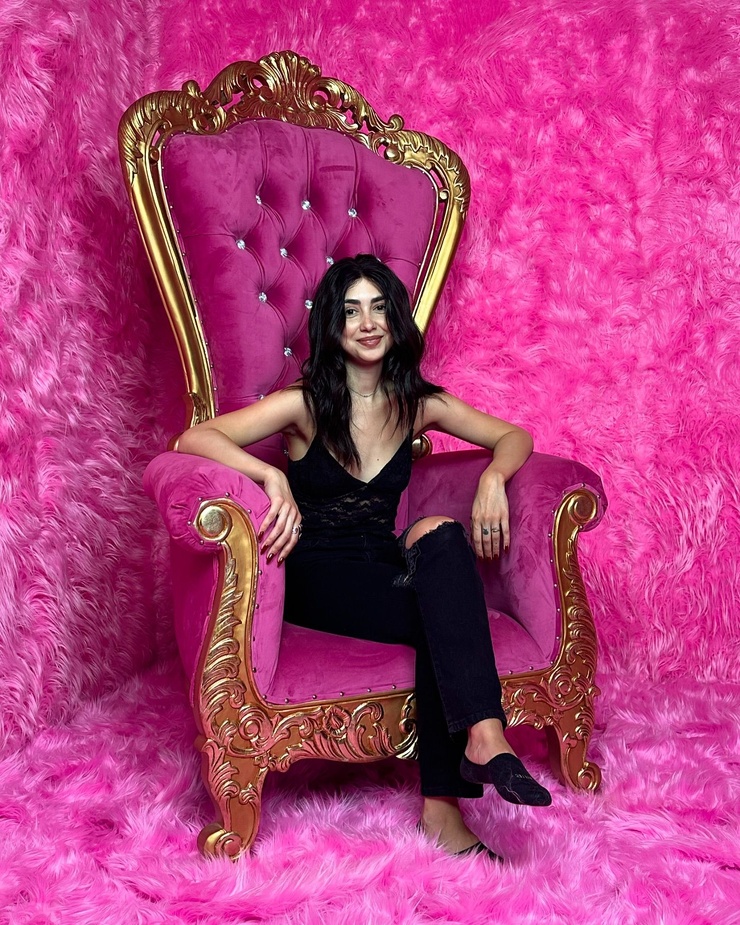 Picture of Alexa Mansour