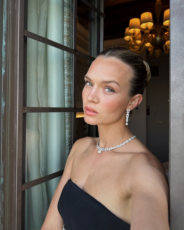 Picture of Josephine Skriver