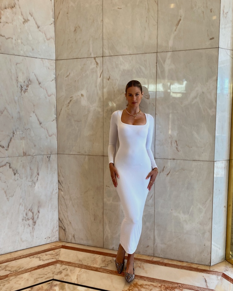 Natalie Roser picture