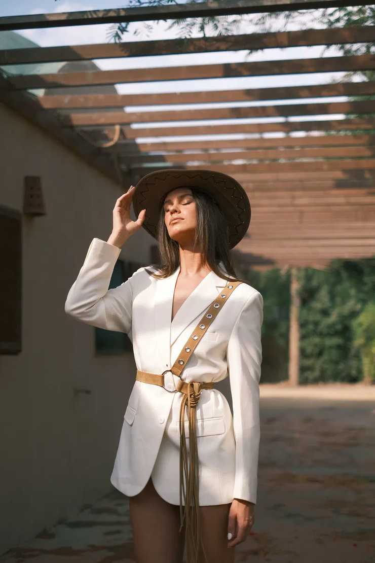 Picture of Amber De Muyt