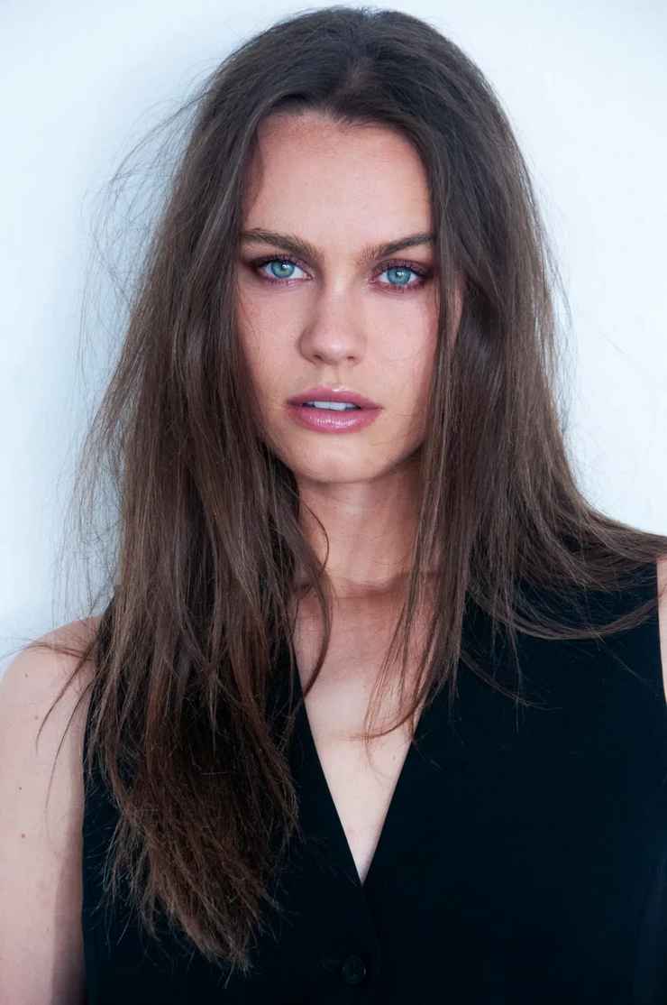 Picture of Amber De Muyt