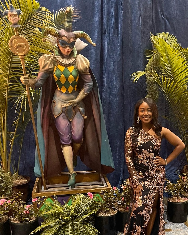 Image of Ashley Winfrey