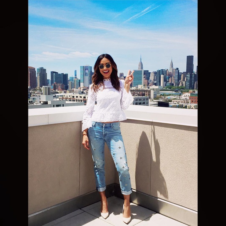 via Instagram (@rachelsmithtv)