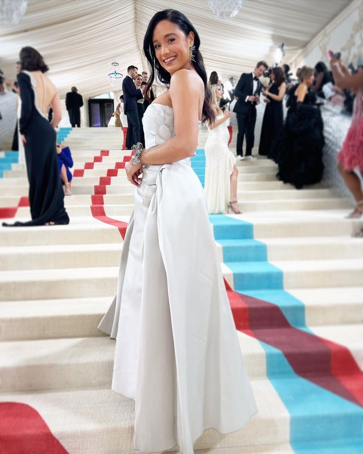 via Instagram (@rachelsmithtv)