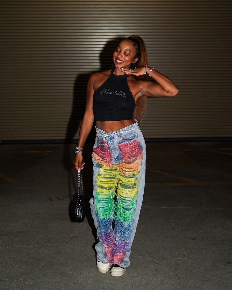 Picture of Lexie Brown