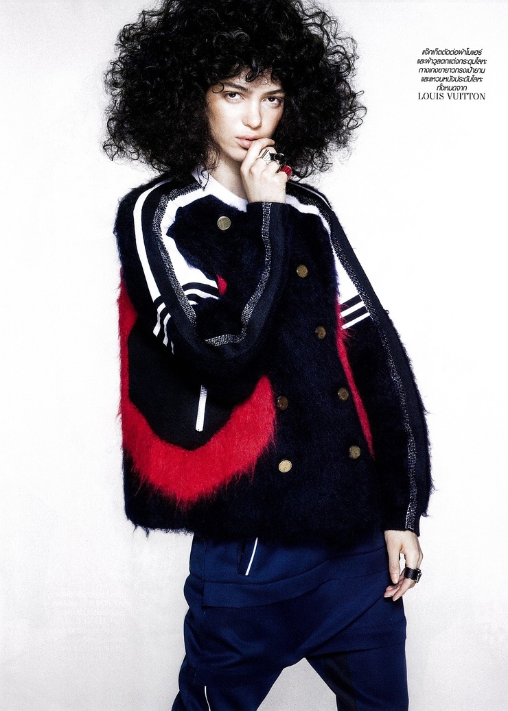 Image of Amanda Neves