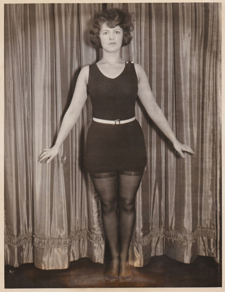 Dorothy Knapp