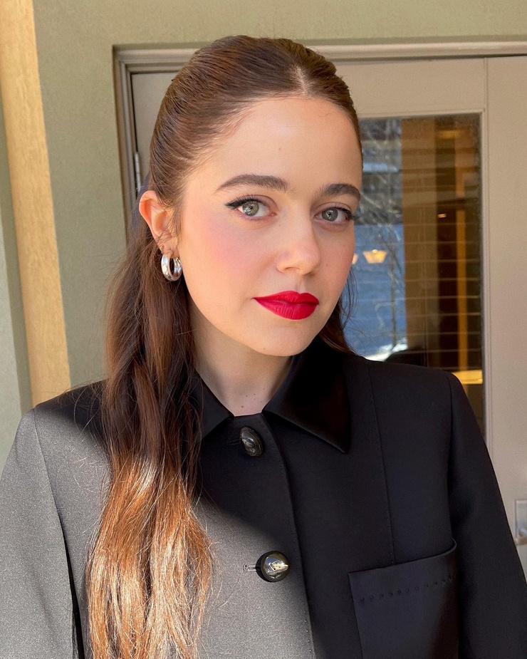 Picture of Molly Gordon