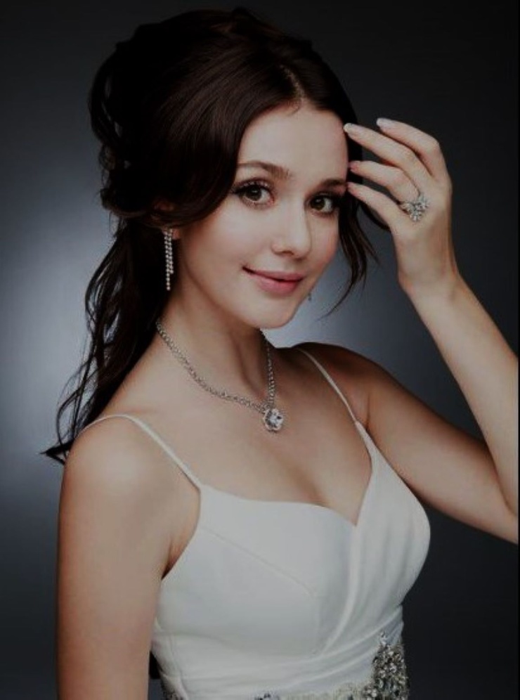 Лариса Бакурова