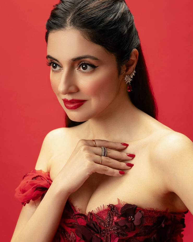 Picture of Divya Khosla