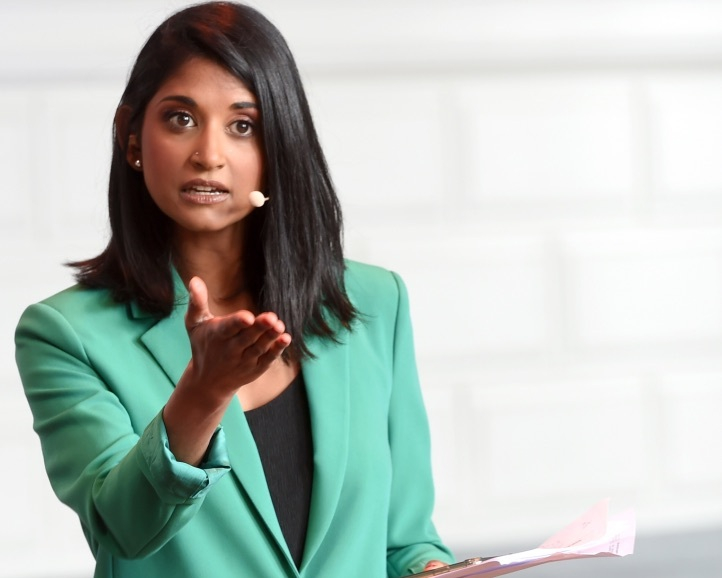 Picture of Sumi Somaskanda