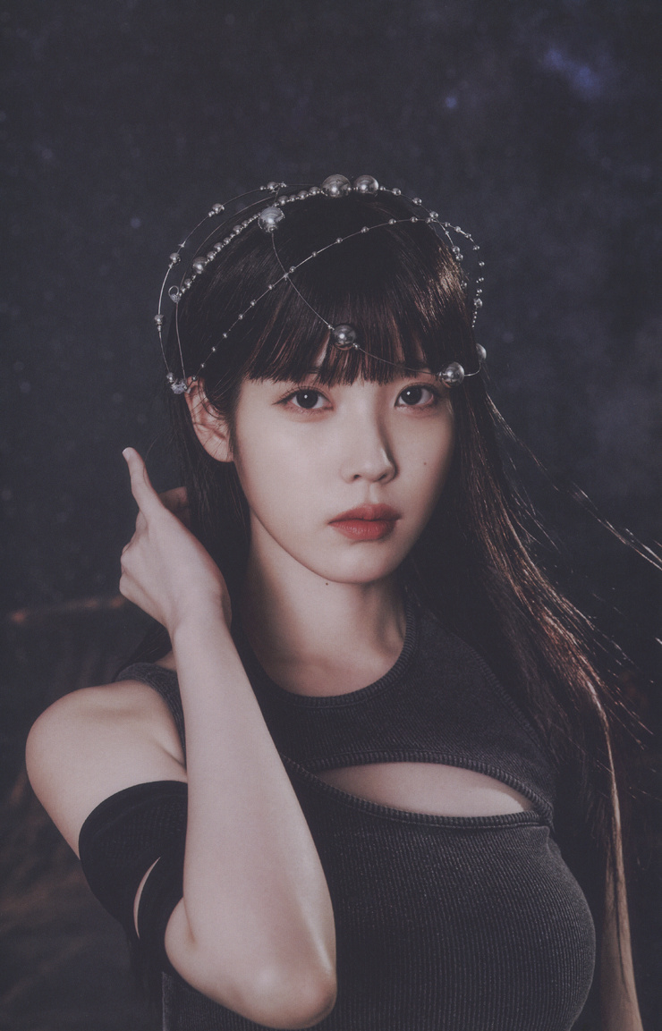 Image of IU