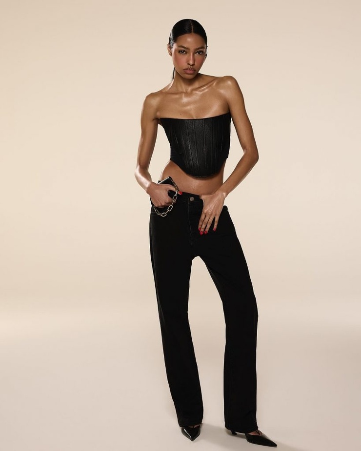 Picture of Emily Mendes