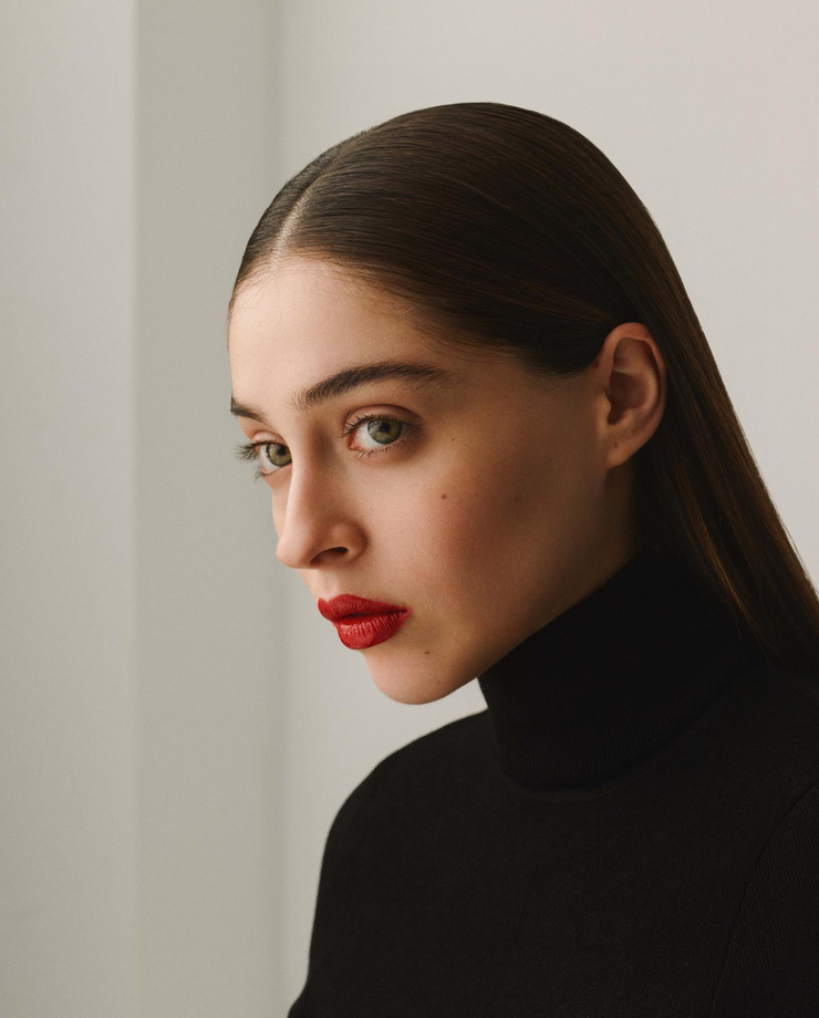 Picture of Cemre Baysel