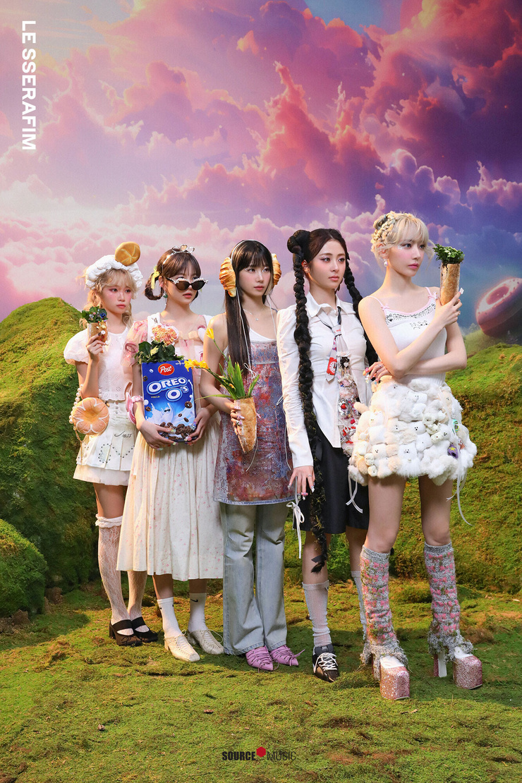 Picture of LE SSERAFIM