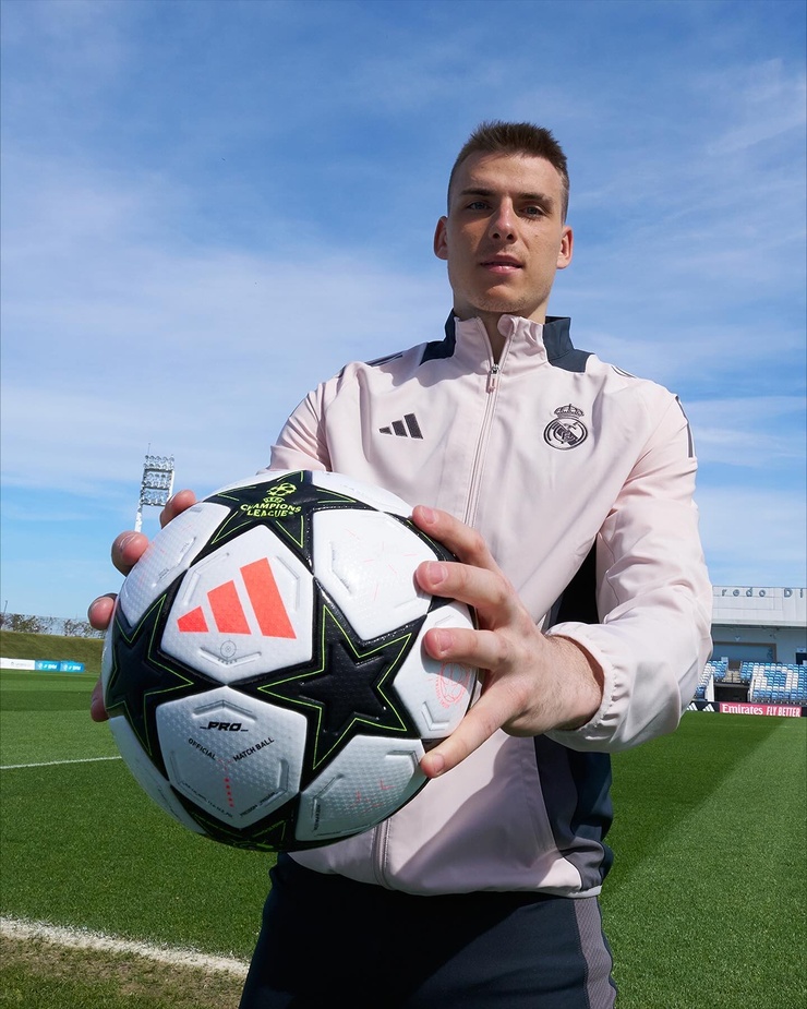 Picture of Andriy Lunin
