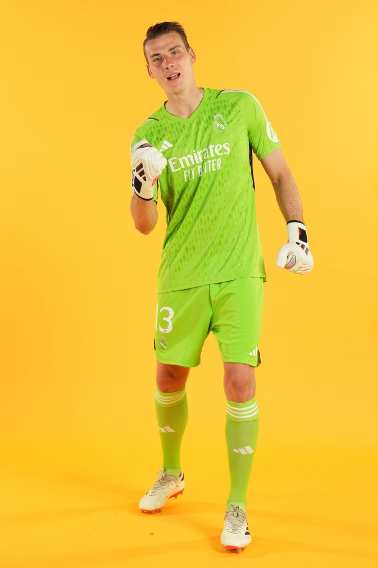 Andriy Lunin picture