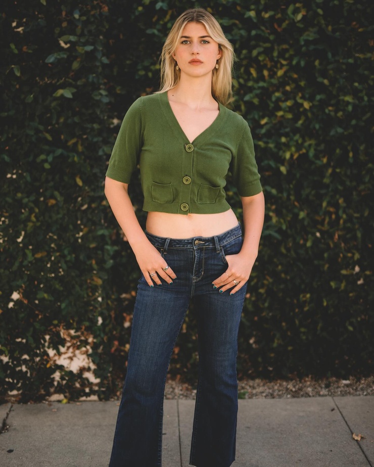 Brooke Elizabeth Butler pictures and photos