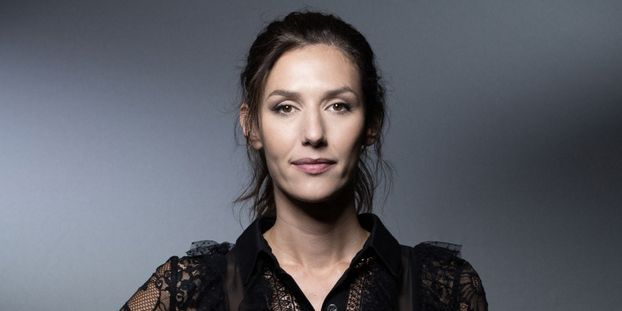 Doria Tillier picture