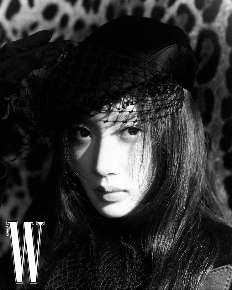 Picture of Ga-young Moon