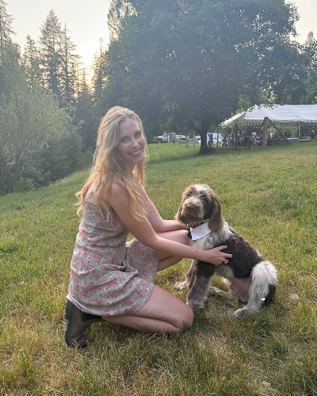 Emily Erickson image