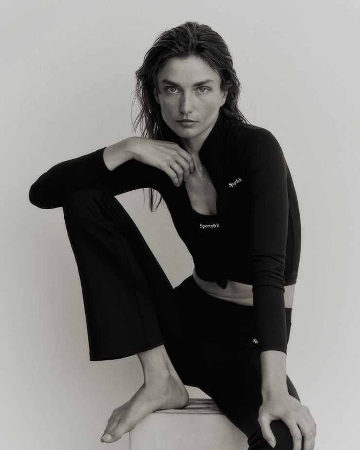 Andreea Diaconu picture