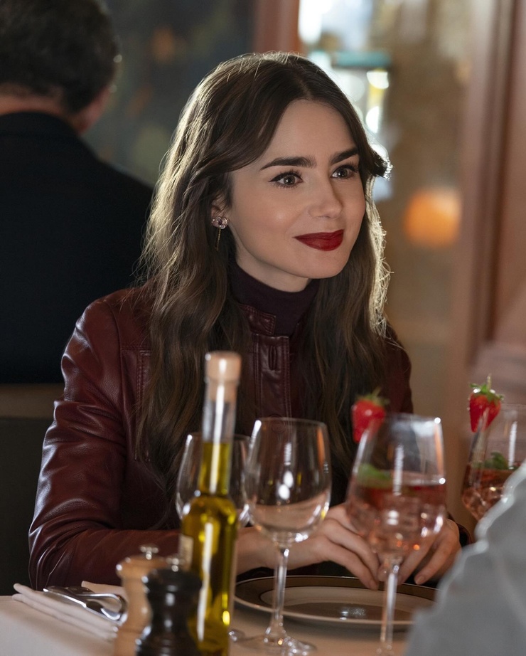 Emily in Paris image