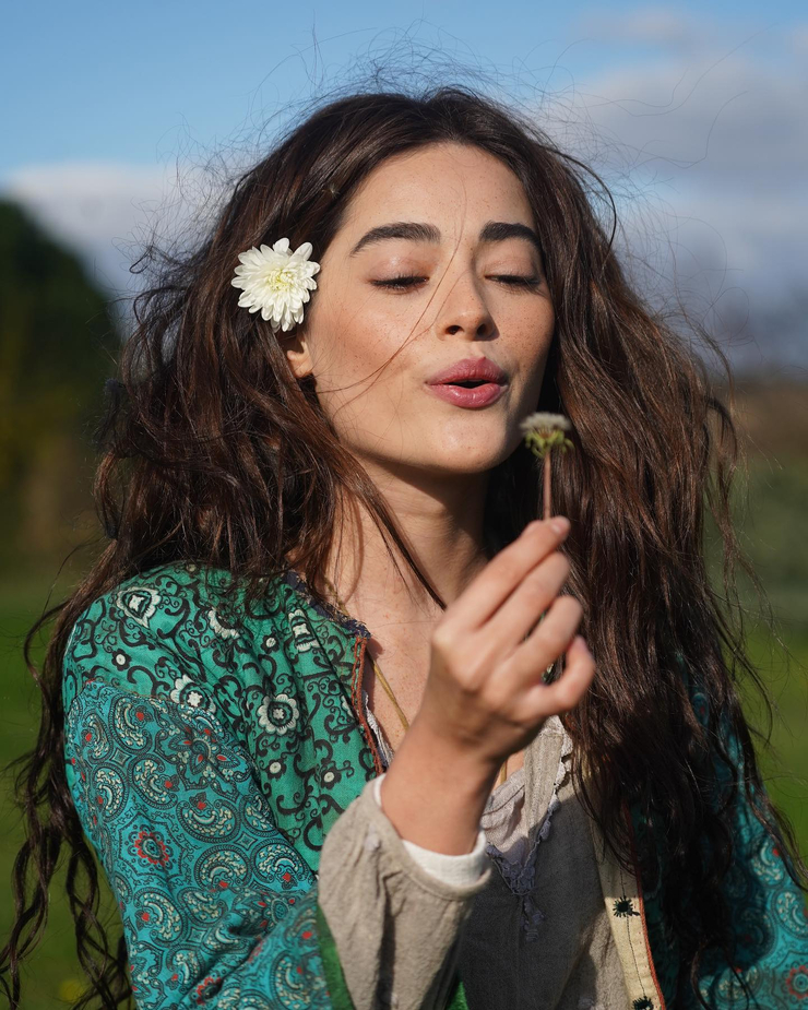 Picture of Simay Barlas