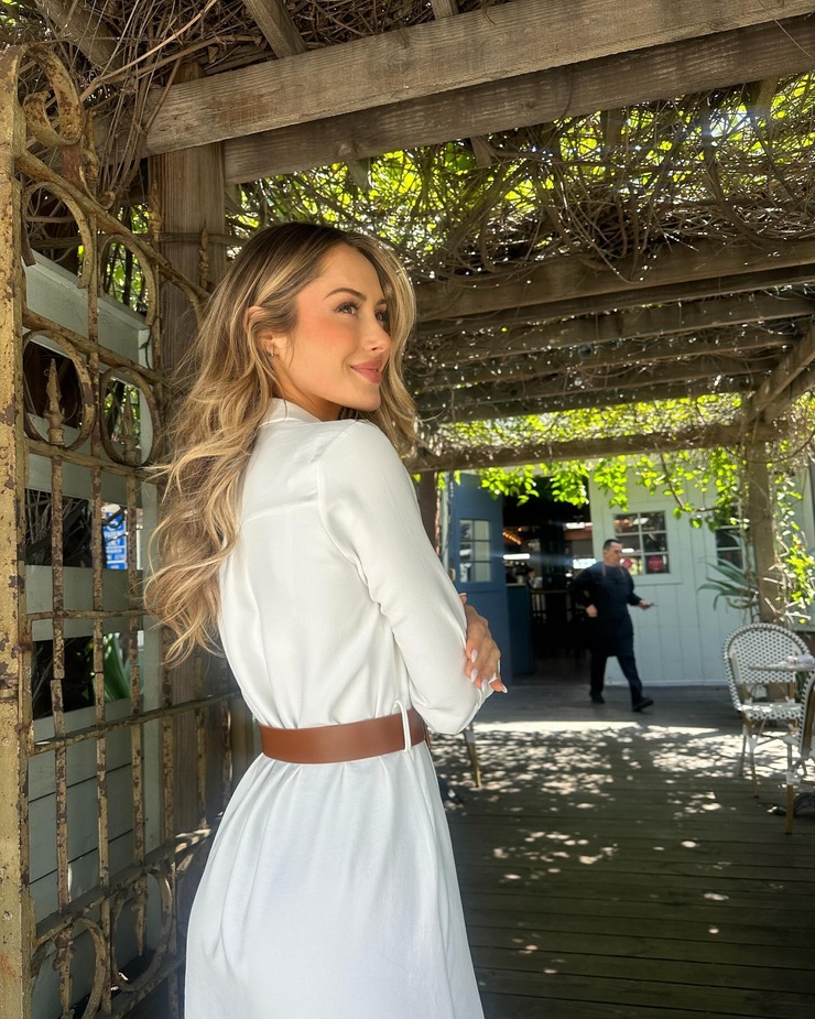 Image of Angela Halili