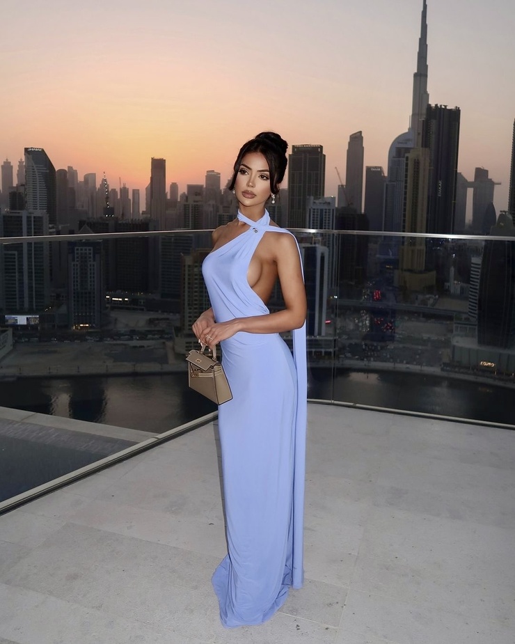 Image of Aneeqa Farid