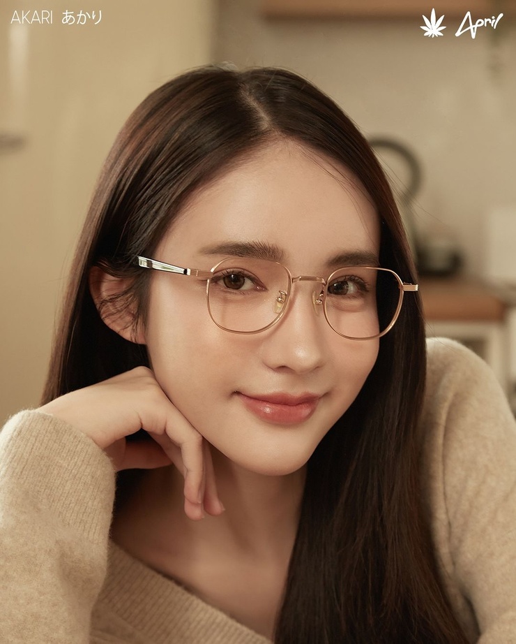 Image of Yoshi Rinrada Thurapan