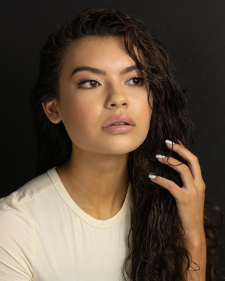 Picture of Leela Owen