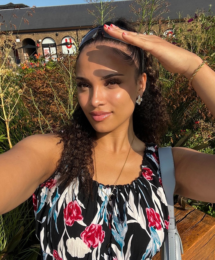 Picture of Diliana Maria