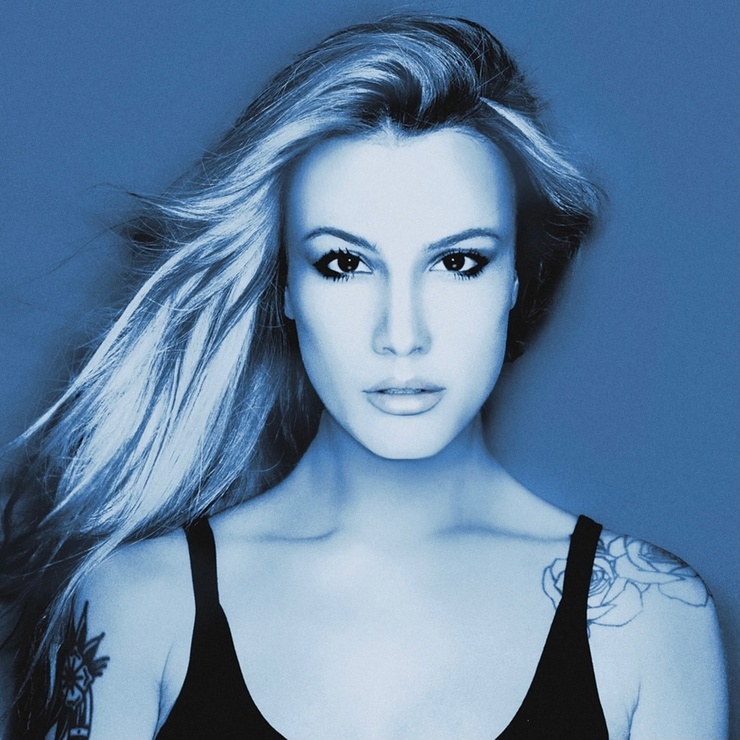 Image of Halsey