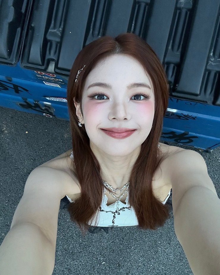 Picture of Choi Jisu