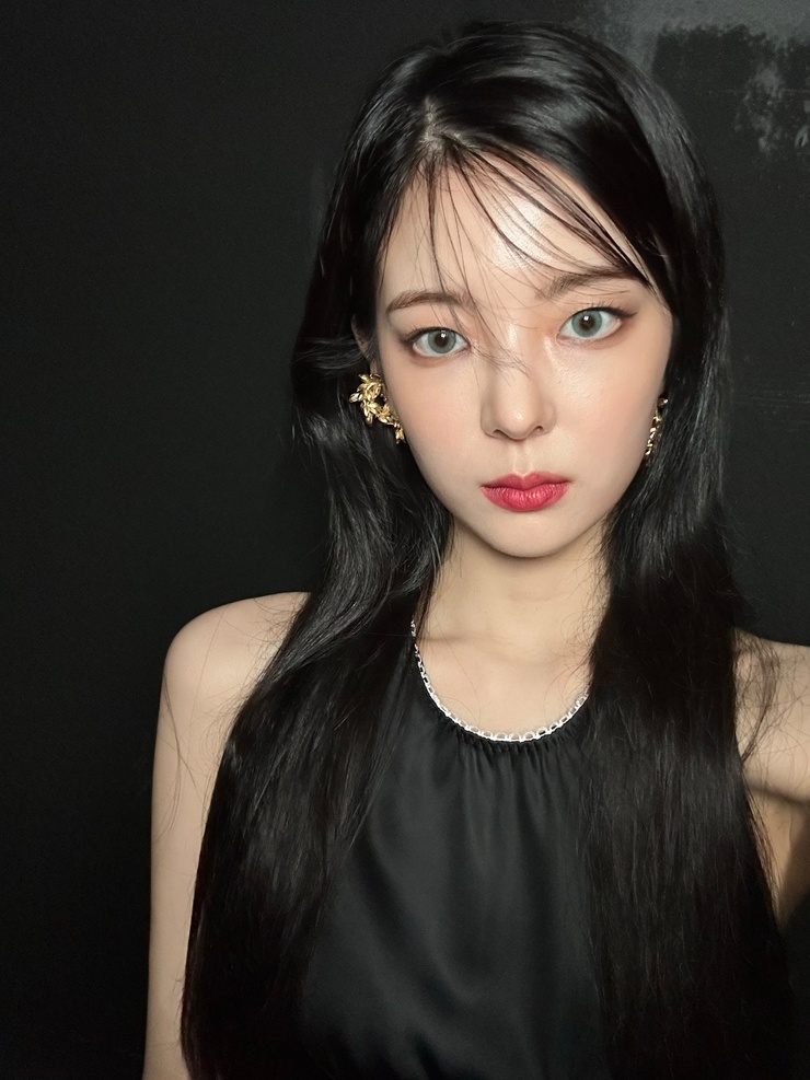 Picture of Choi Jisu