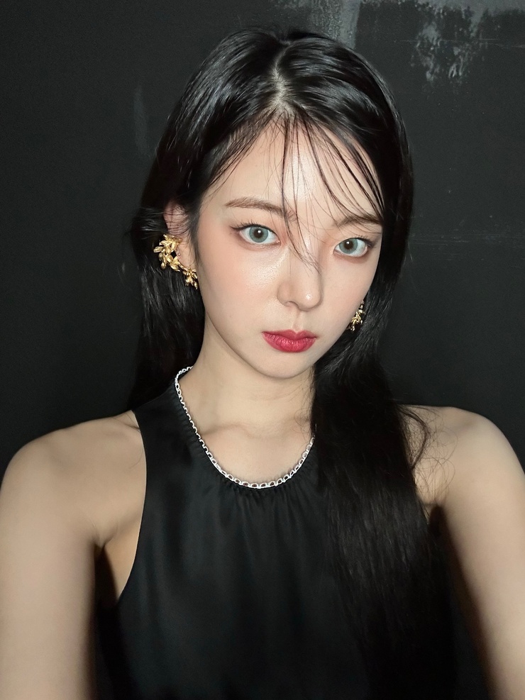 Picture of Choi Jisu