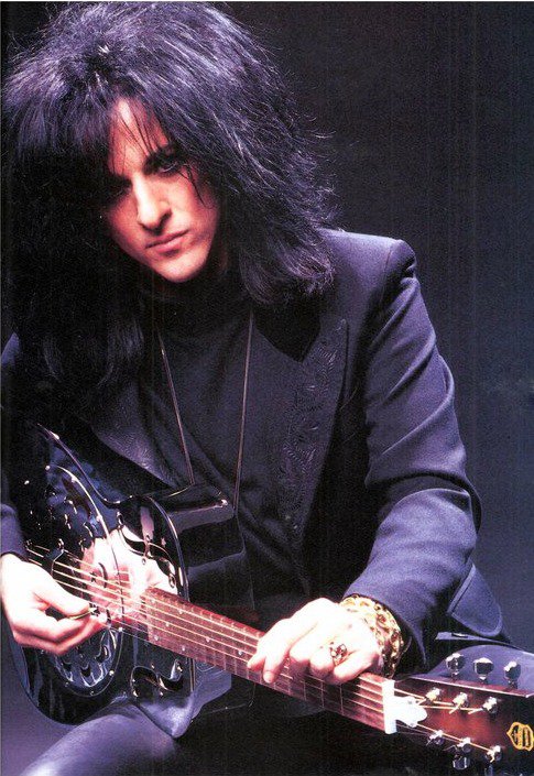 Picture of Steve Stevens