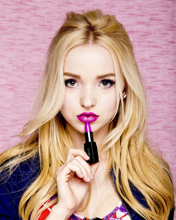 Picture of Dove Cameron