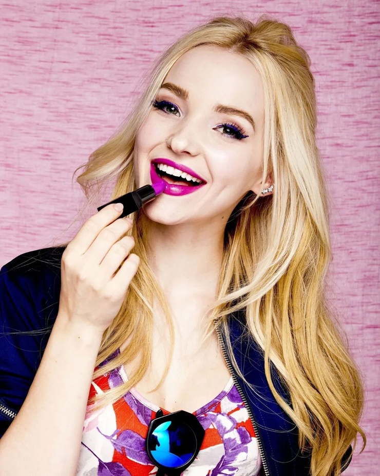 Picture of Dove Cameron