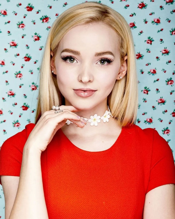 Picture of Dove Cameron