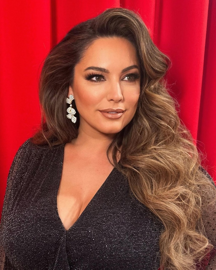 Image of Kelly Brook