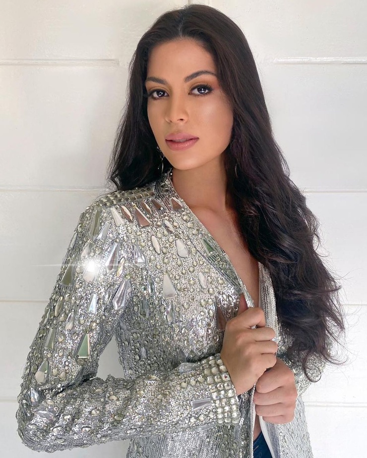 Picture of Helen Hernandez