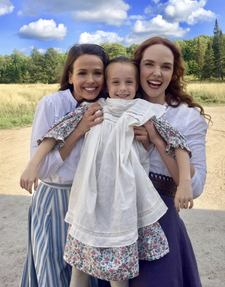 Picture of Ava Weiss