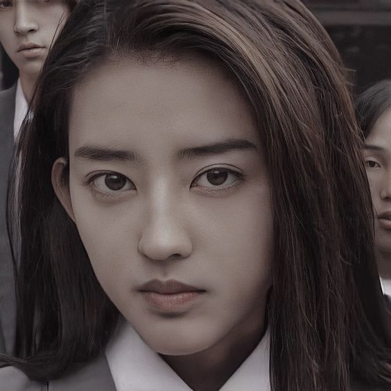 Picture of Maju Ozawa