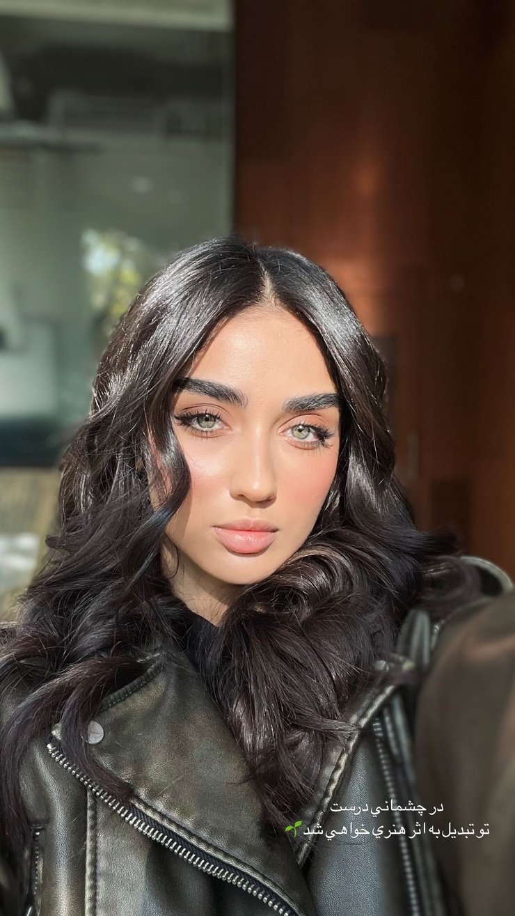 Picture of Mojdeh Shahbazi