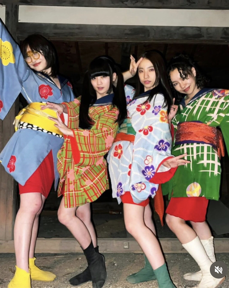 Picture of Atarashii Gakko!