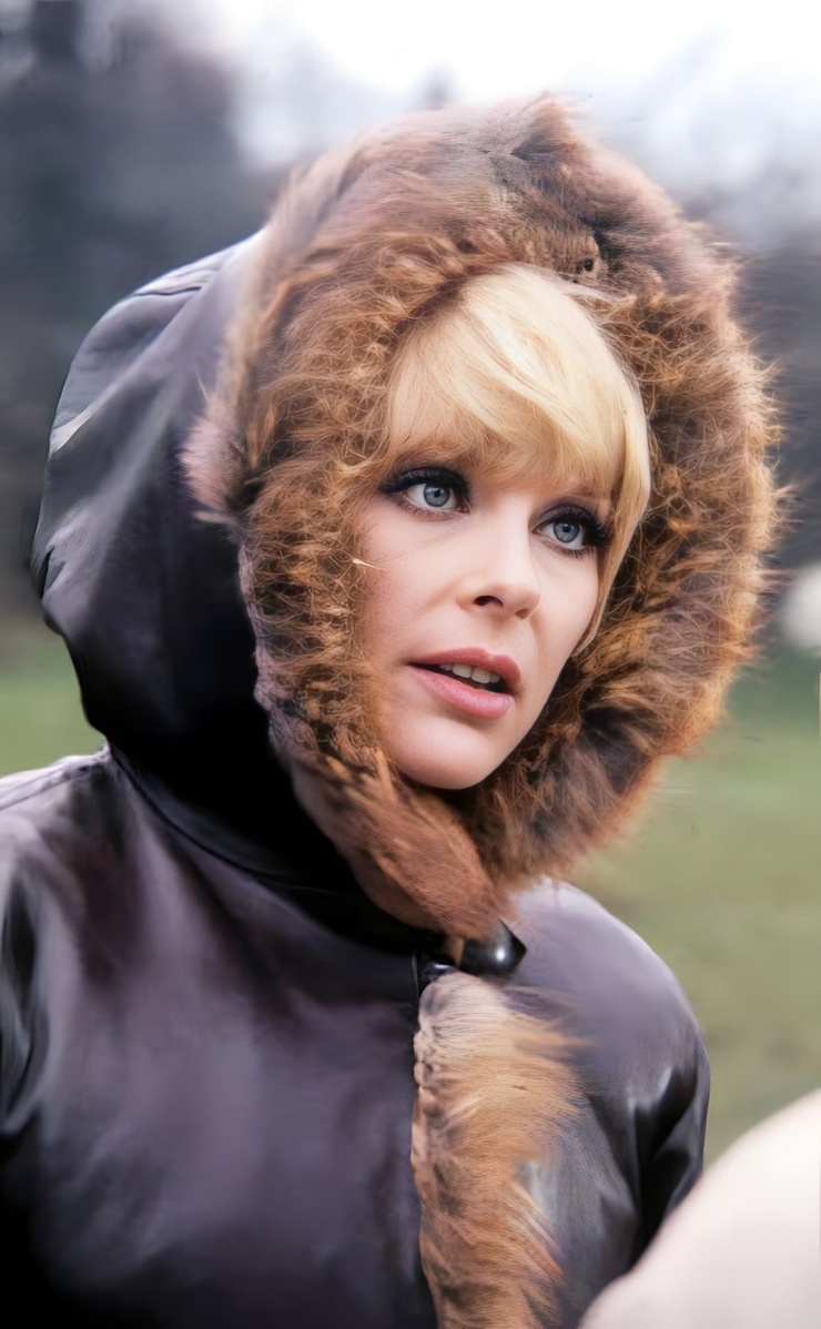 Elke Sommer