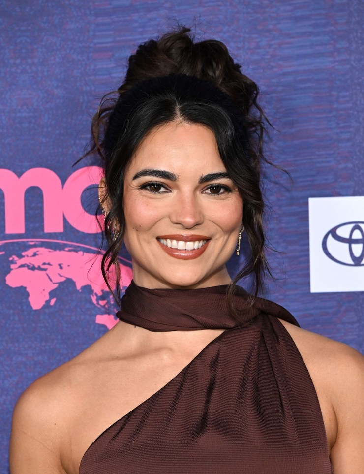 Picture of Kyra Santoro